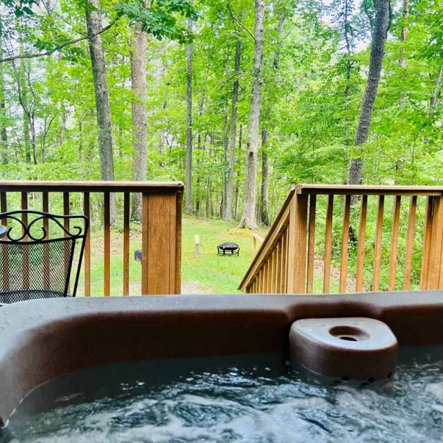 Romantic Hideaway Cabin - Ohio's Romantic Cabins